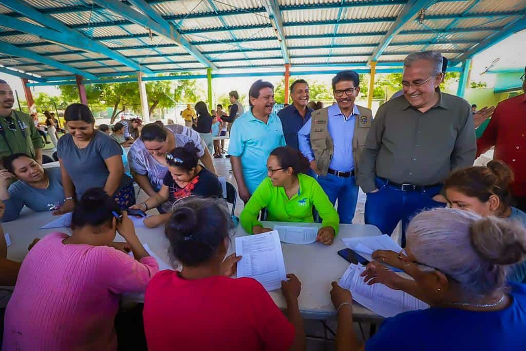 Gobernador Rocha visita comunidades afectadas por Tormenta Tropical ...
