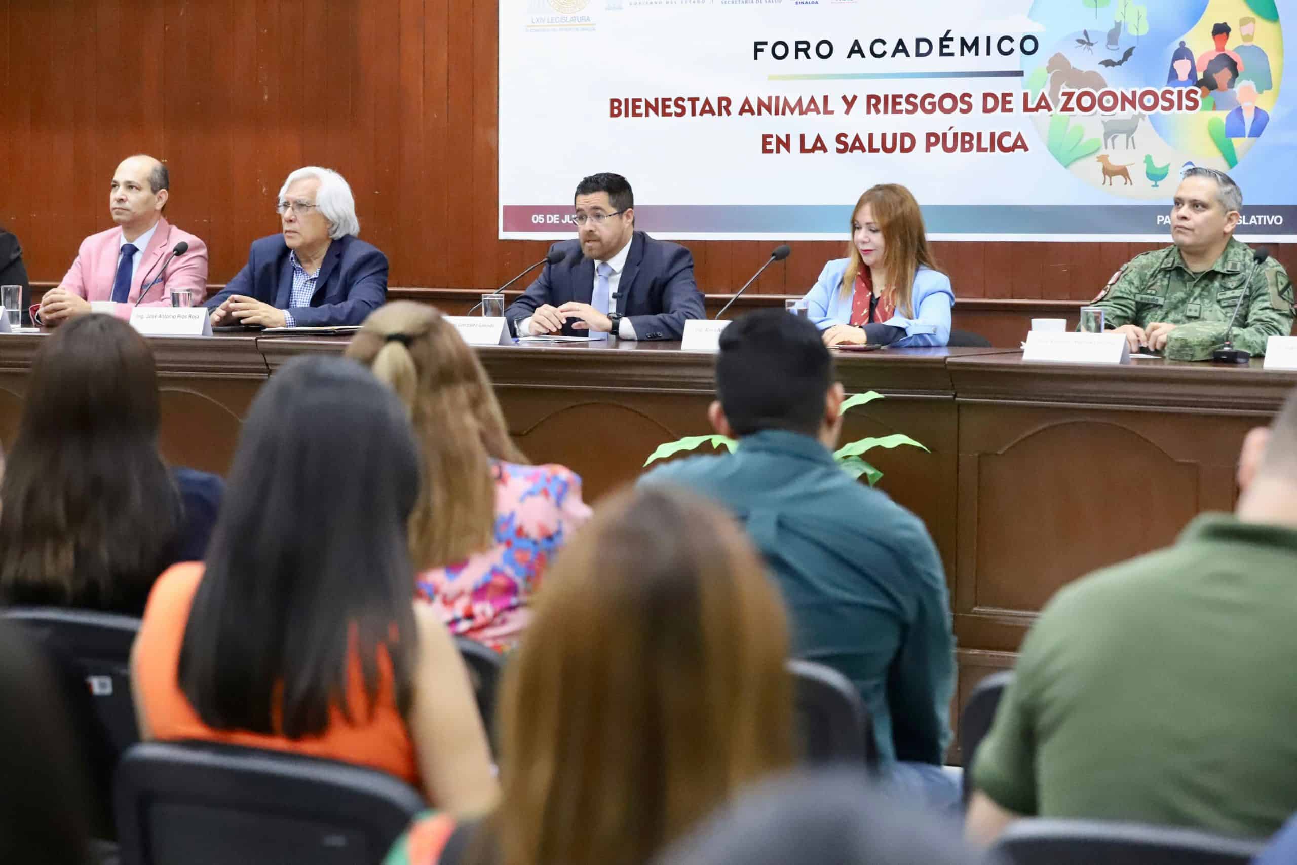 Participa secretario de Salud en foro académico “Bienestar Animal y ...
